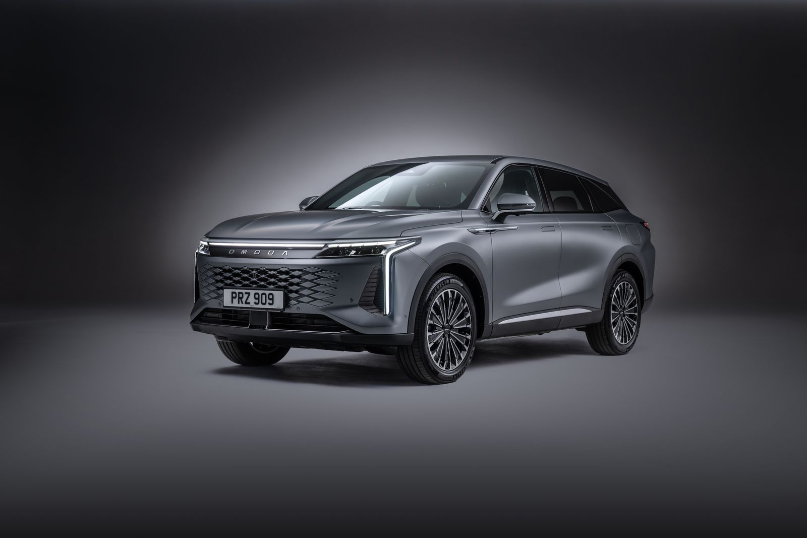 Omoda 9 is a 'super hybrid' SUV from China | Wallpaper*