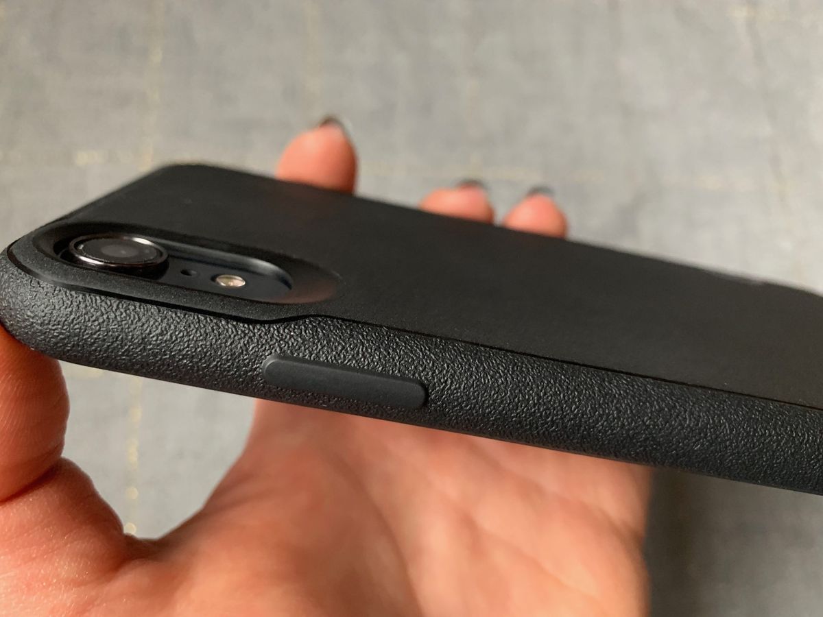 Silk Kung Fu Grip iPhone Case review: Thin but tough | iMore