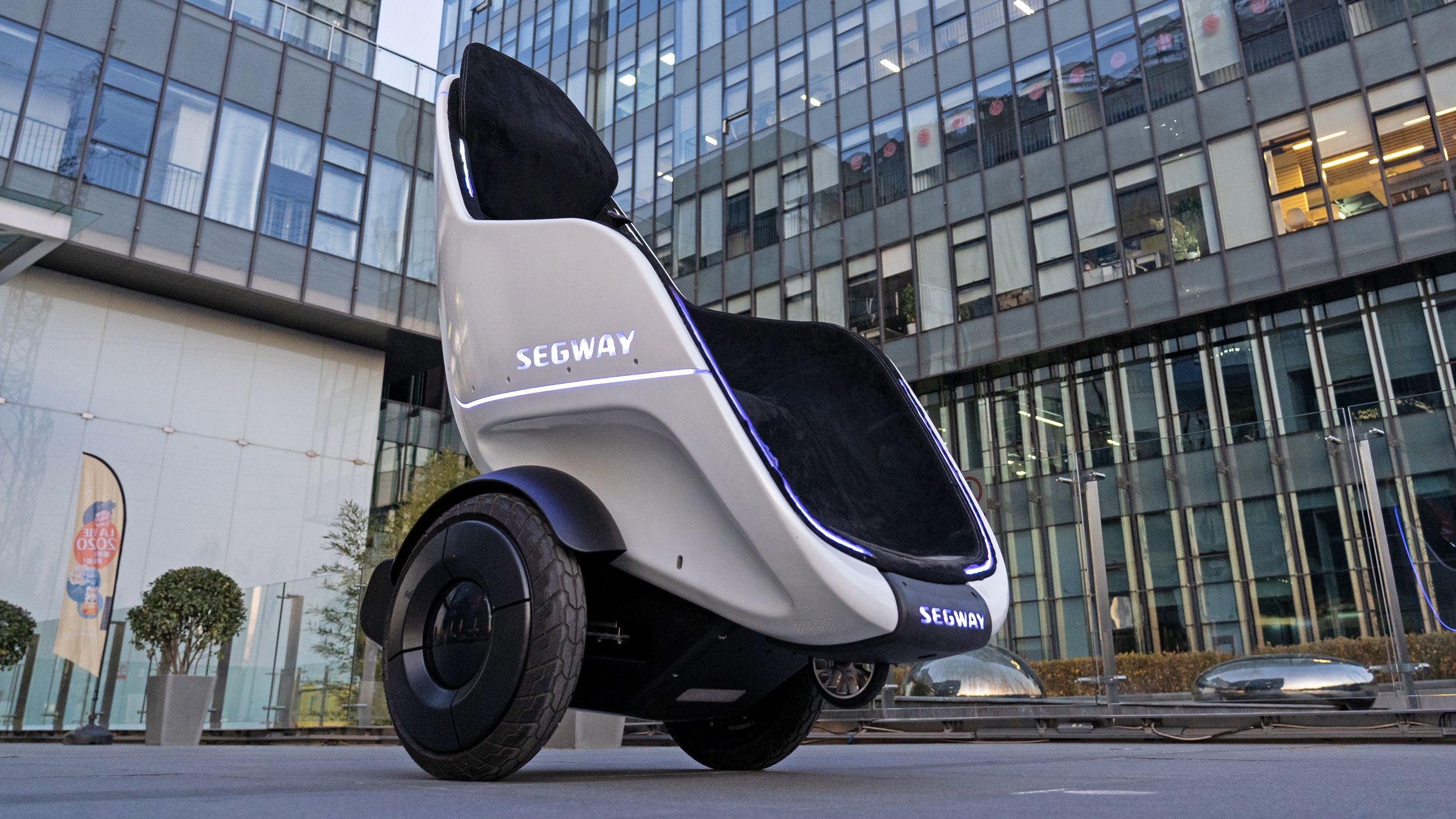 Segway's S-Pod hoverchair zips around up to 24 mph | Tom's Guide
