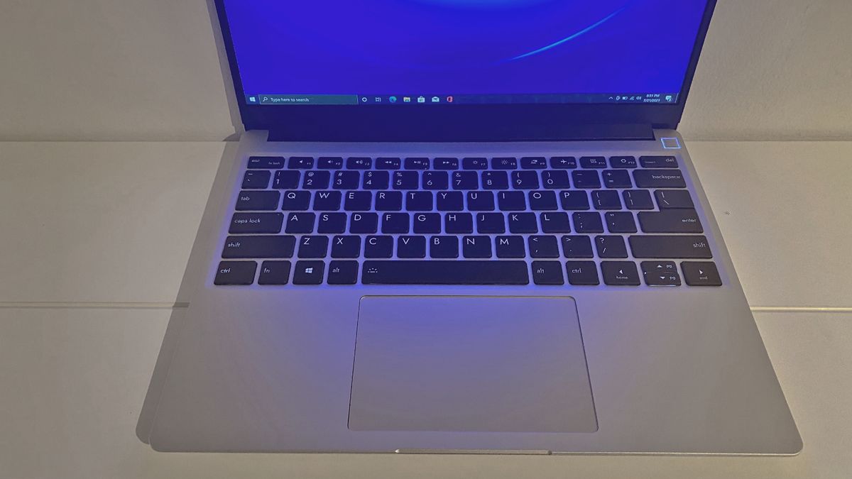 Framework Laptop DIY Edition hands-on review | Laptop Mag