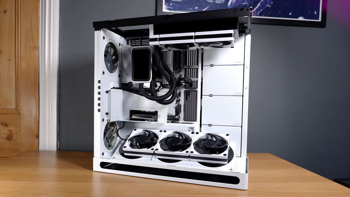 Havn HS 420 VGPU PC case review | PC Gamer