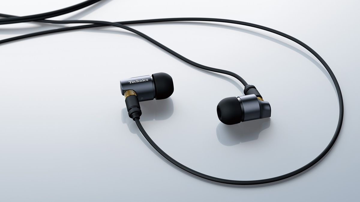 Technics EAH-TZ700 review | What Hi-Fi?