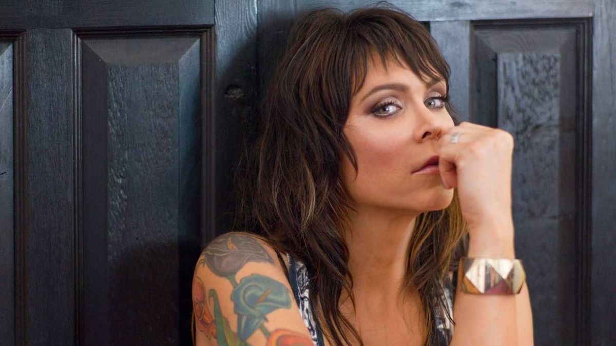 Beth Hart calls on fans to help with Mama video | Louder