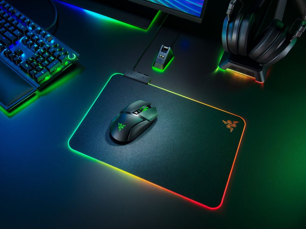 Razer Basilisk Ultimate and Basilisk X HyperSpeed deliver high-speed ...