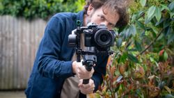 This self-driving dolly turns your tripod into a robotic camera ...
