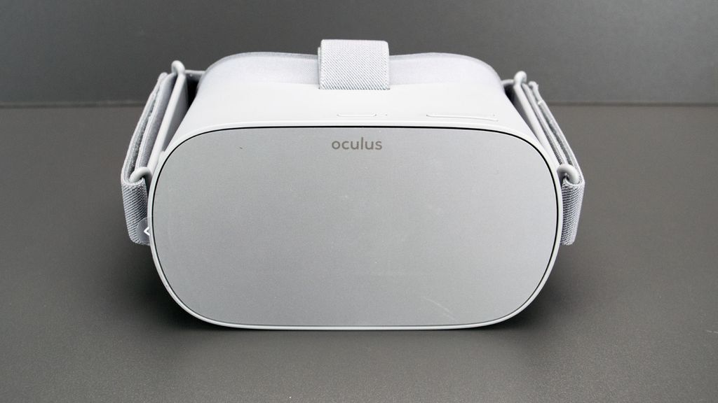 Oculus Go Standalone VR Headset Review: Convenient VR For The Masses ...