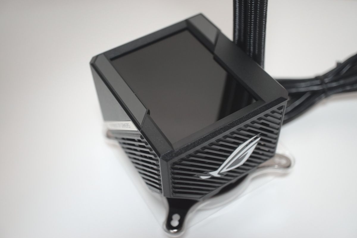 ASUS ROG Ryujin II 360 AIO review: Impressive cooling performance meets ...