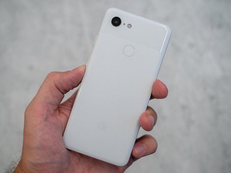 Google Pixel 3 review: Fewer features make for incredible phones ...