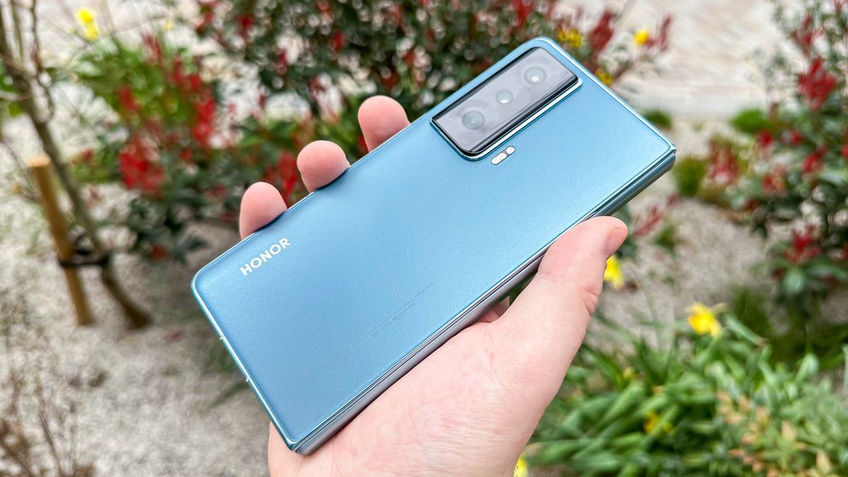 Honor Magic Vs review | Tom's Guide