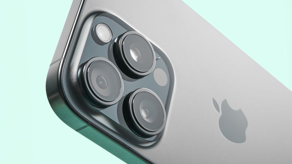 Fed up of converging verticals in your iPhone's wide-angle shots ...