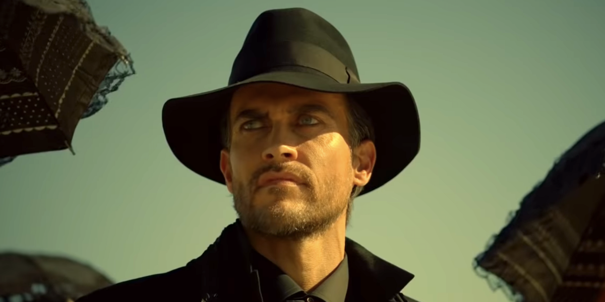American Horror Story's Cheyenne Jackson Admits Deep, Dark Hair ...