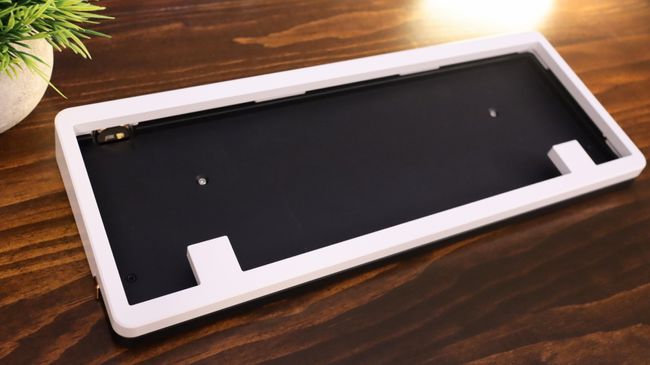 How to Build a Custom Mechanical Keyboard Step-By-Step | Tom's Hardware