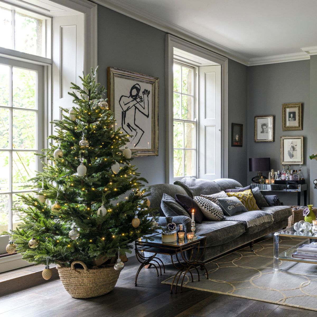 Real Christmas tree care guide – expert-approved tips | Ideal Home