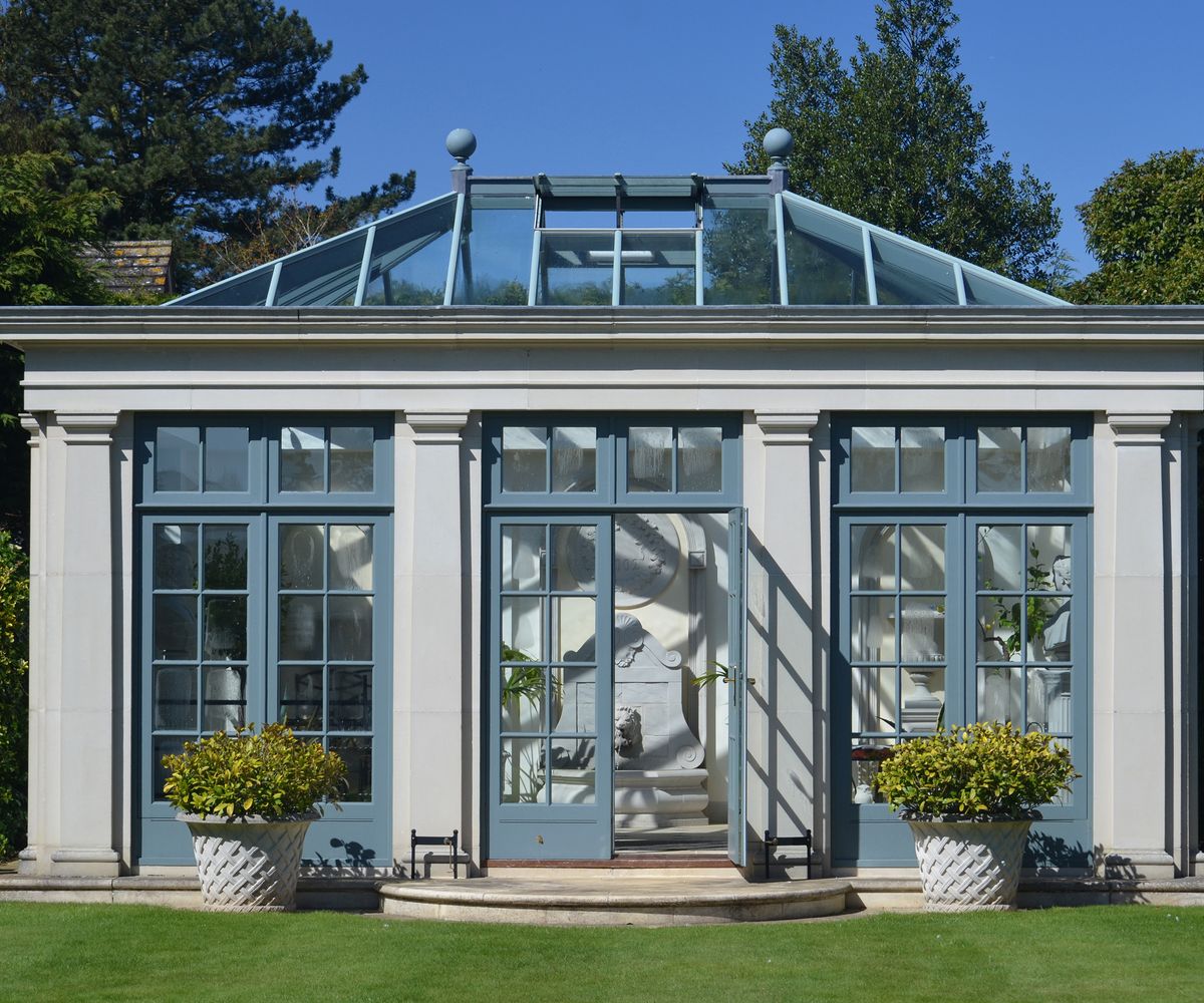 Brilliant orangery extension ideas to add space and light | Homebuilding