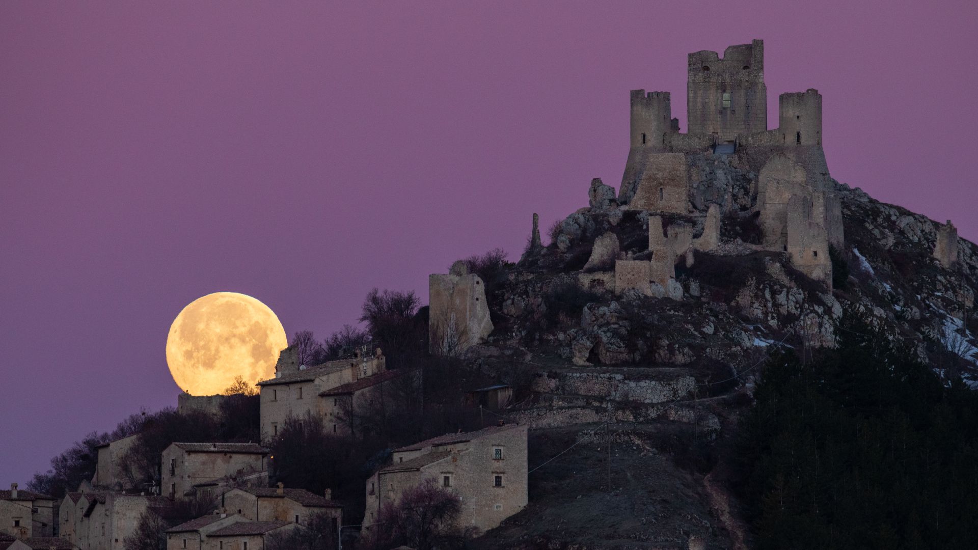 Full moon excites skywatchers around the world (photos) | Space