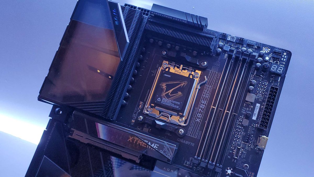Gigabyte's 'Next-gen' Intel motherboard shows off the new Arrow Lake ...