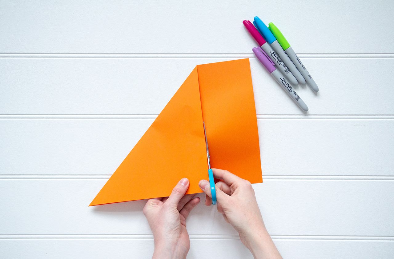 Here's how to make a chatterbox with our step by step guide | GoodtoKnow