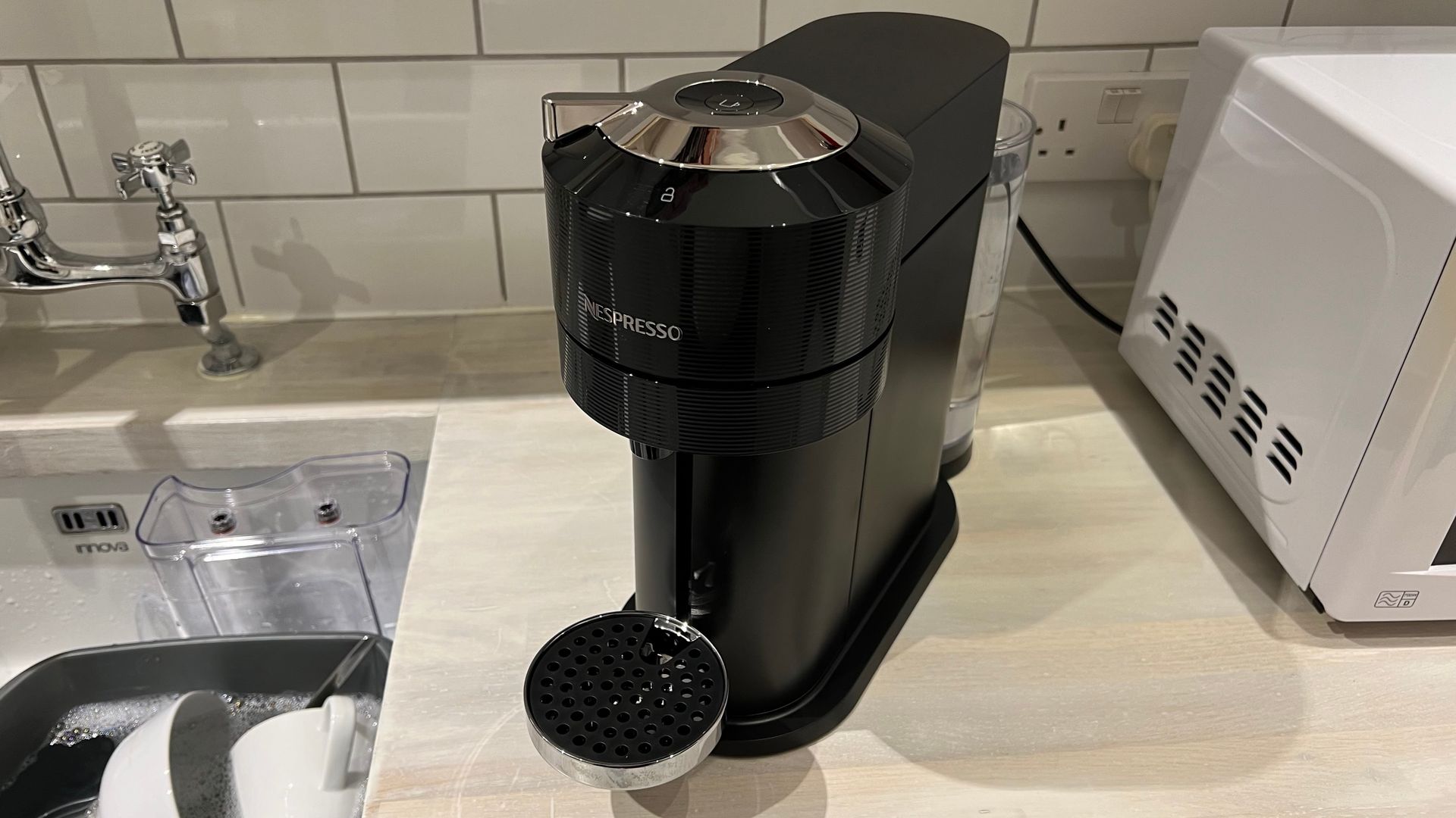 Nespresso Vertuo Next Coffee Maker review | Top Ten Reviews