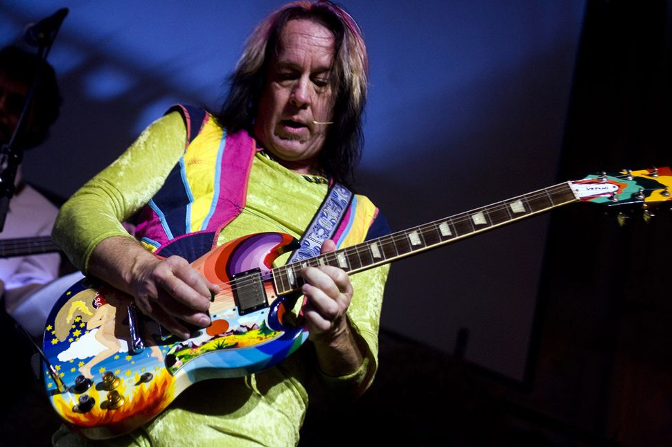 Todd Rundgren’s love affair with Eric Clapton’s Fool SG | Guitar World