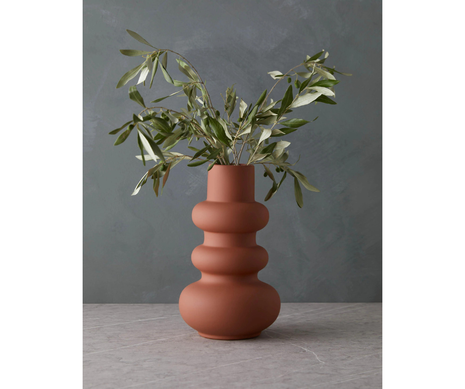 3 New Color Pairings Designers Love to Elevate Rooms in 2024 | Livingetc