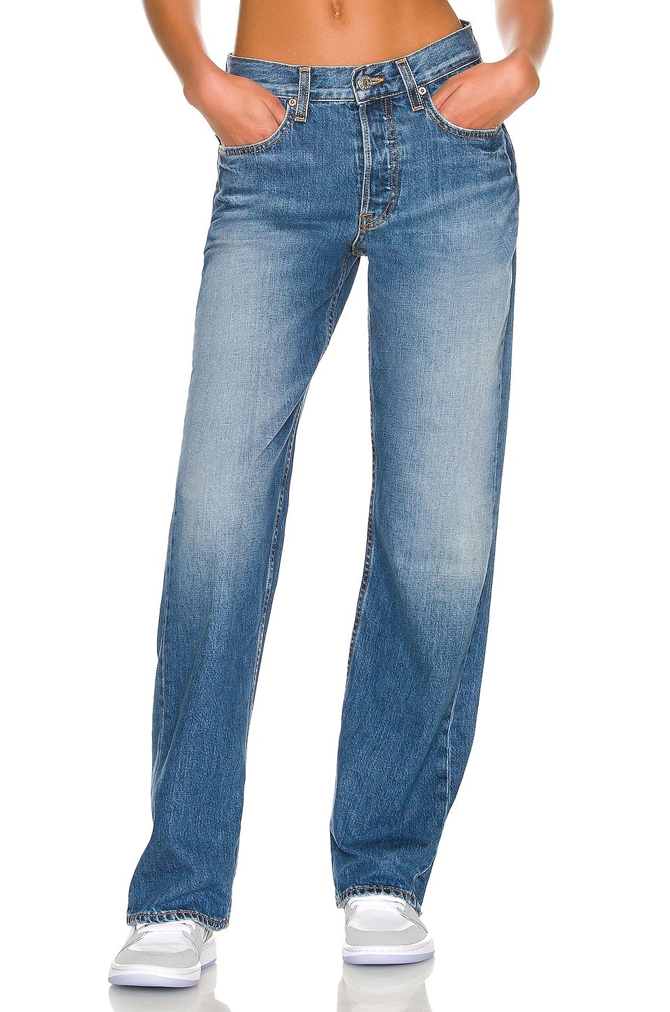 The 2000s Fashion Trends That Defined the Y2K Aesthetic | Who What Wear