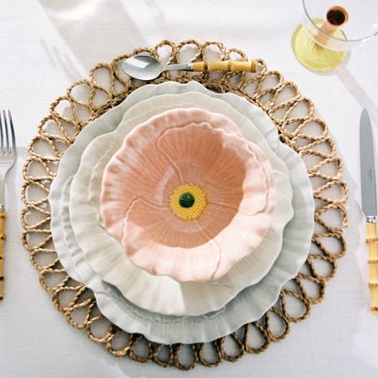 The flower plate trend taking over spring tablescapes | Ideal Home