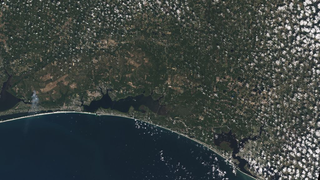 Powerful Landsat 9 satellite beams home 1st photos of Earth | Space