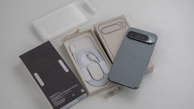 So...Samsung's apparently made artificial humans for CES 2020 | Android ...