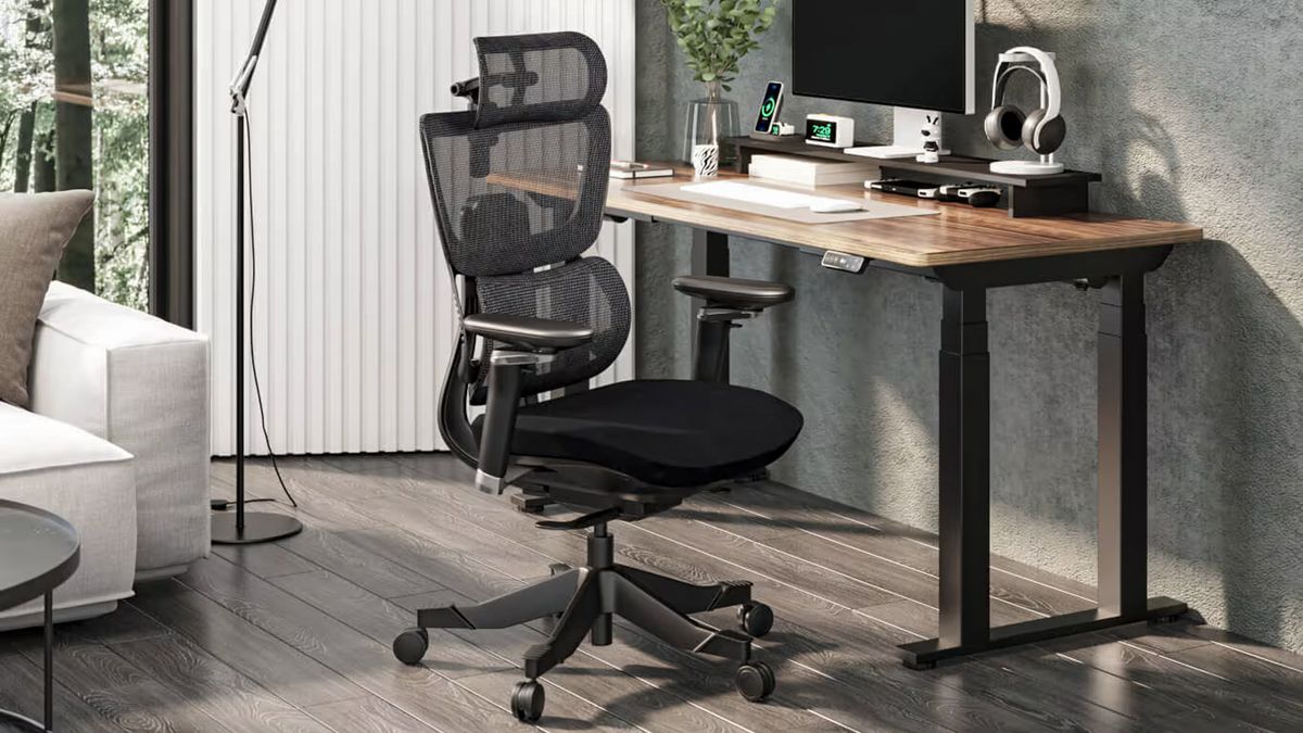 FlexiSpot C7 Max review | Tom's Guide