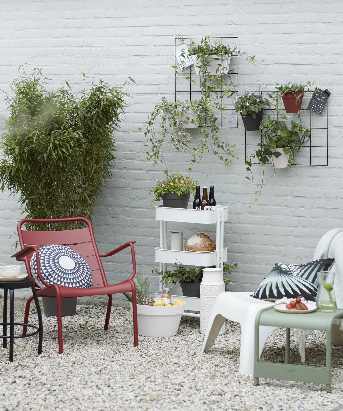 12 simple garden ideas to give your space an update | Homebuilding