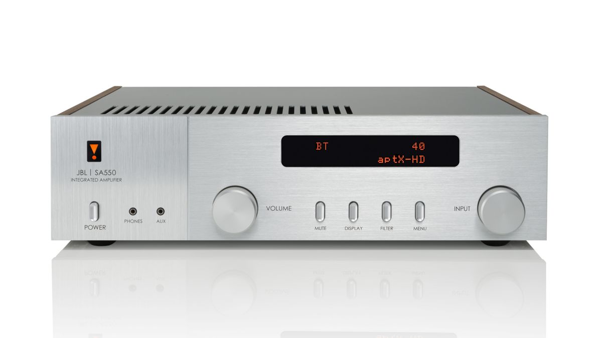 JBL SA550 review: attractive retro styling and a fun, entertaining ...