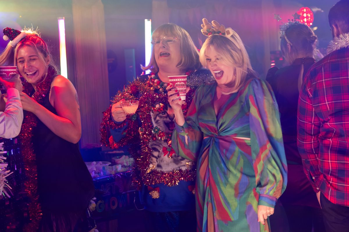 Hollyoaks spoilers: Mercedes DISOWNS both Felix and Warren! | What to Watch