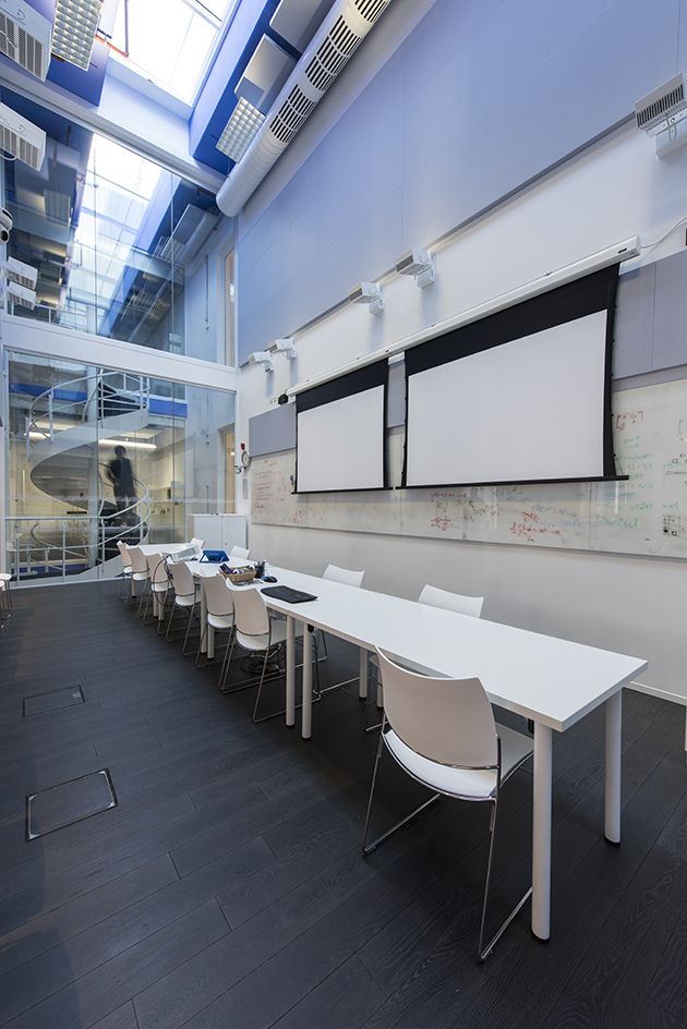 Ian Ritchie Architects complete UCL laboratory | Wallpaper