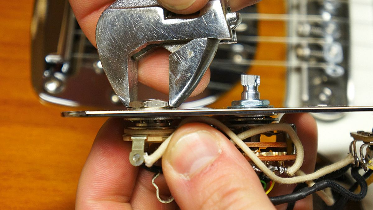 How To Install A Kill Switch On Your Guitar Guitar World