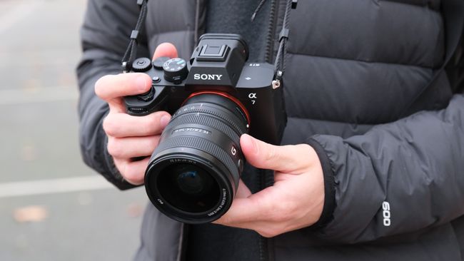 Understanding mirrorless shutter modes on Canon cameras | Digital ...