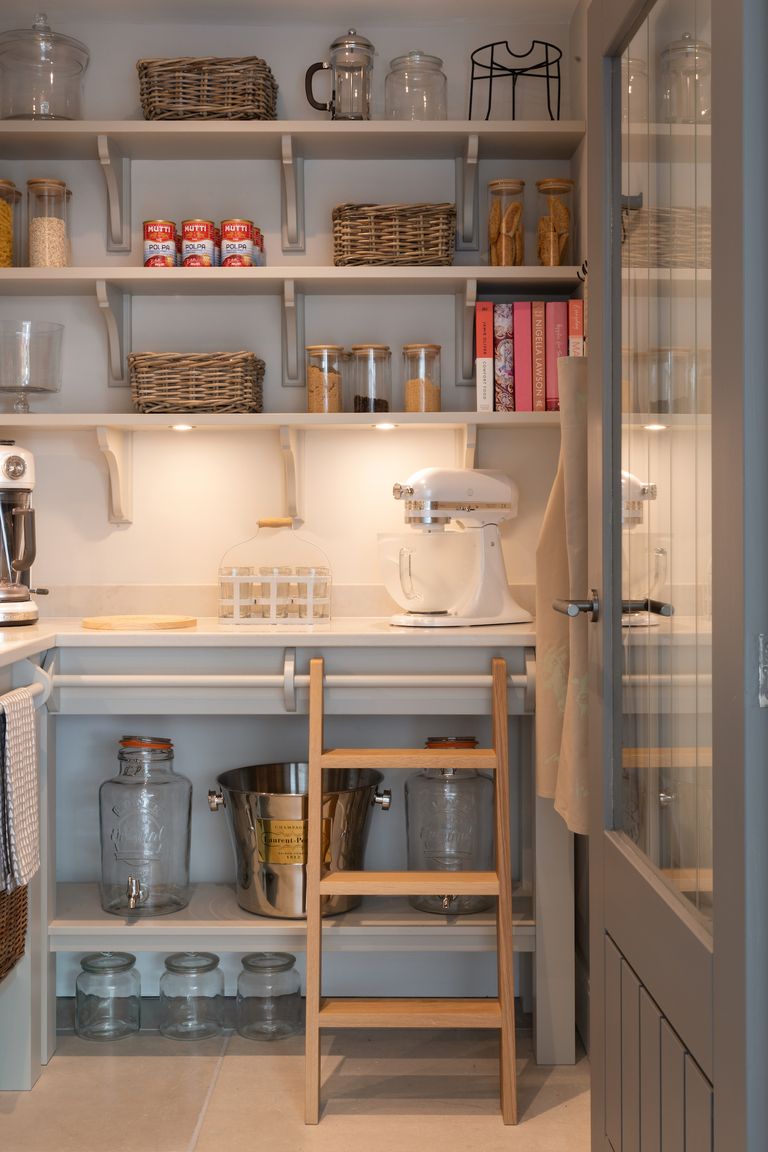 How to design a pantry: 5 ways to create an organized cook space ...