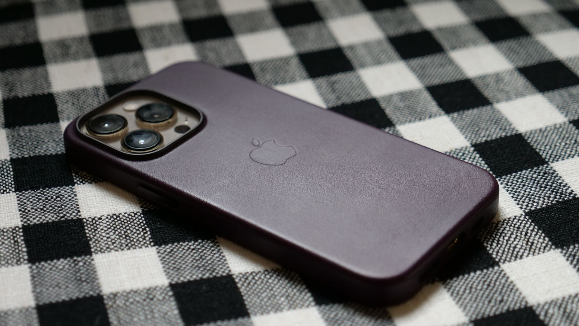 How to hide caller ID on iPhone — make anonymous phone calls | Laptop Mag