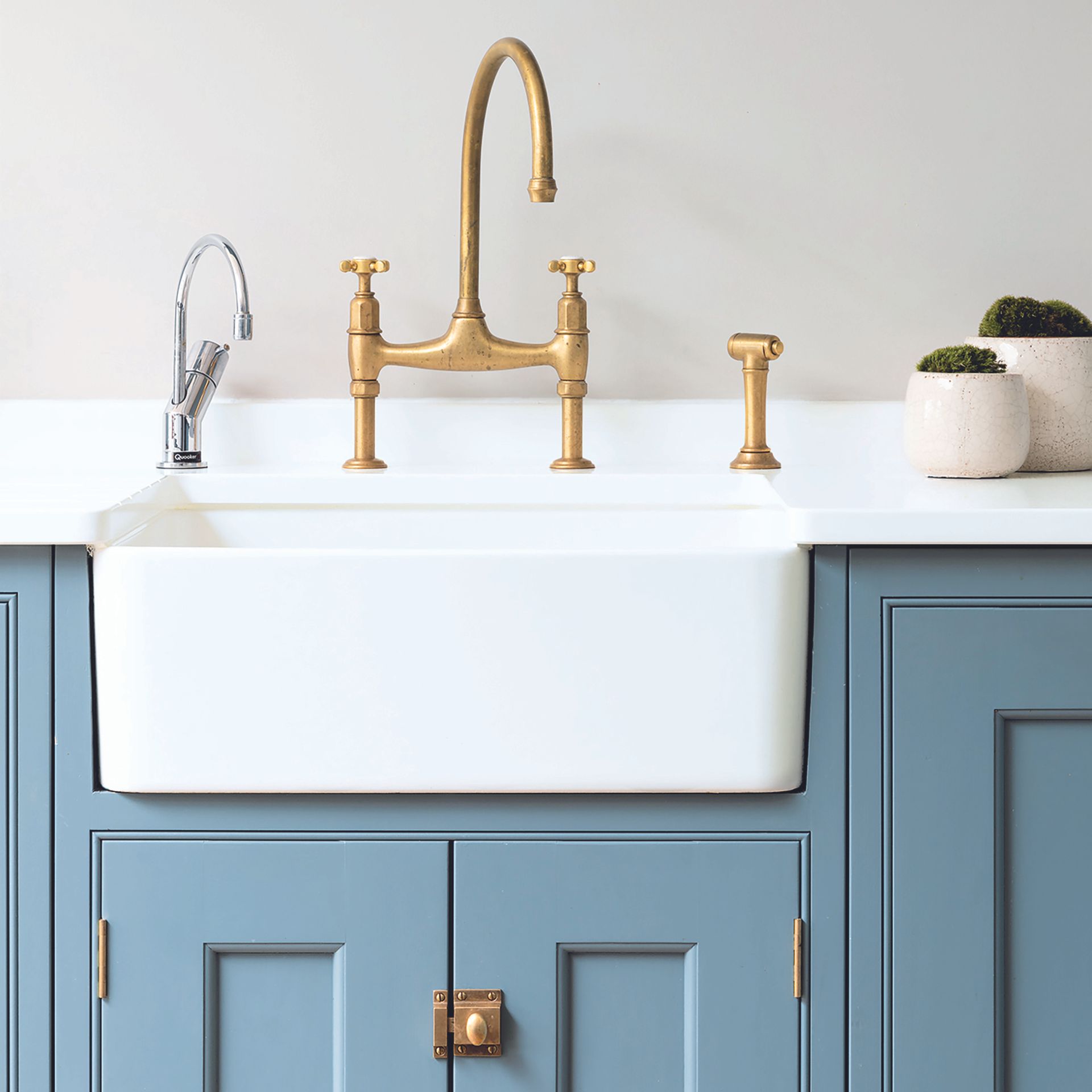 18 Kitchen sink ideas to add style to your washing-up zone | Ideal Home