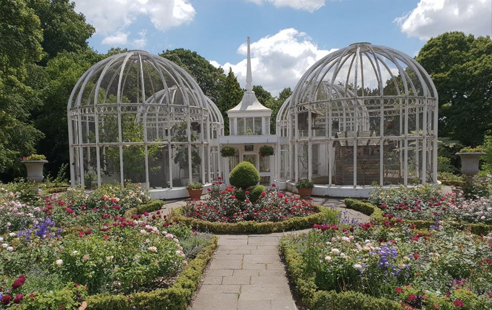 16 best family days out in the Midlands: Cheap things to do with your ...