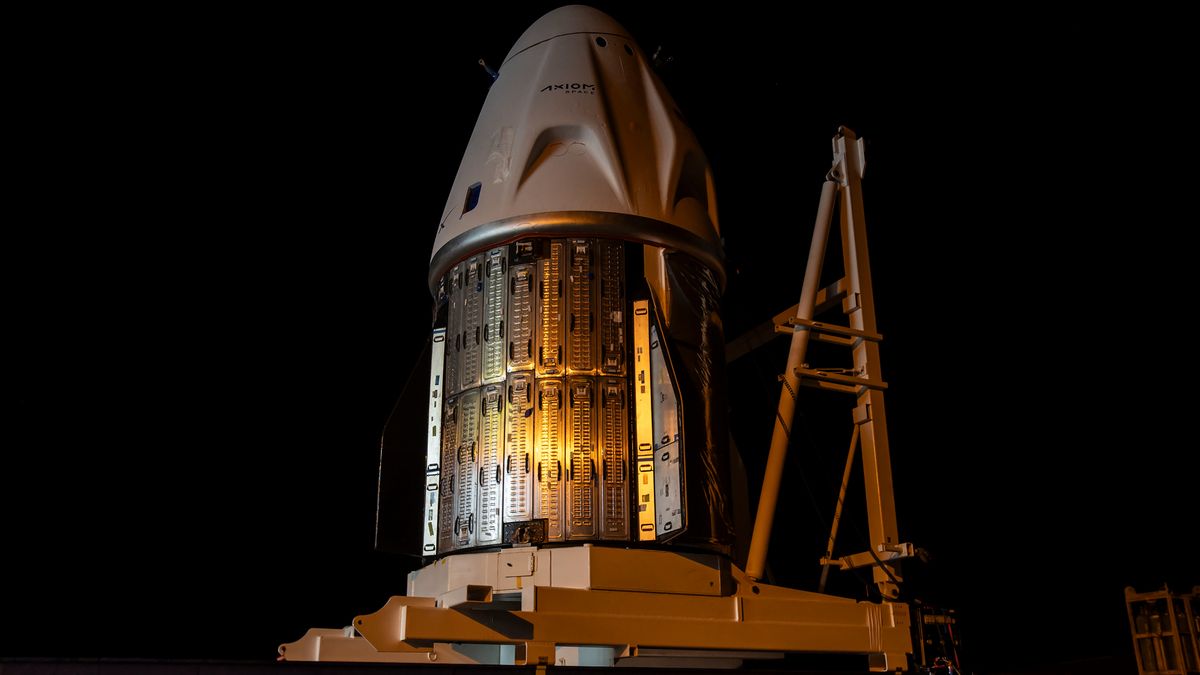 SpaceX Dragon capsule arrives at pad for Ax-3 astronaut launch | Space