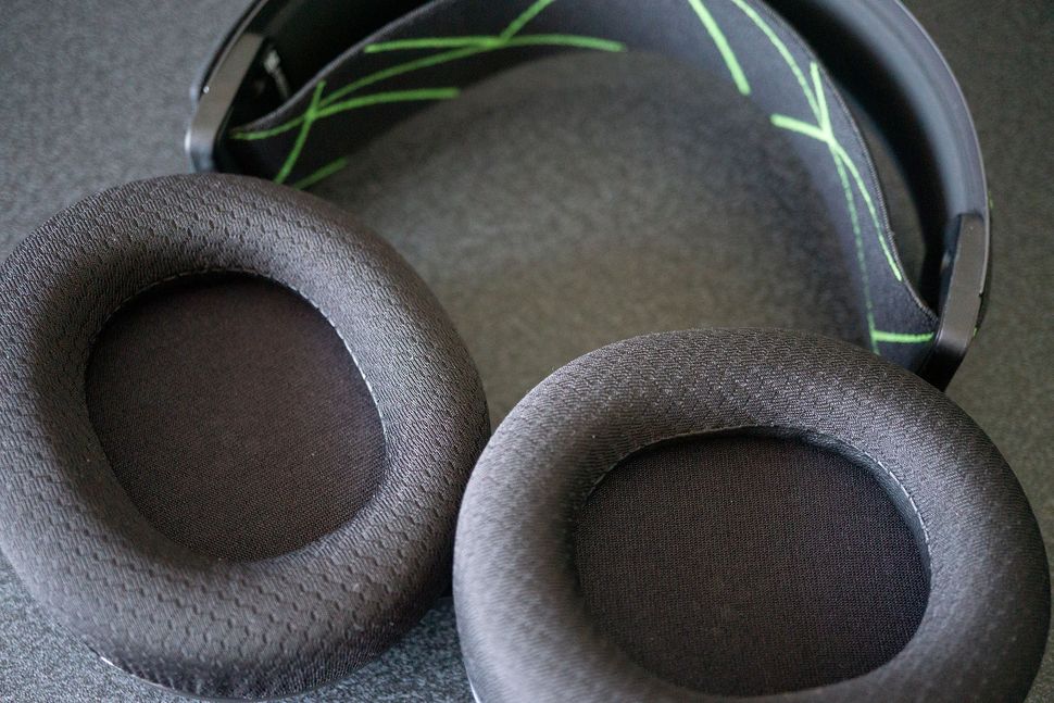 SteelSeries Arctis 9X review: A comfortable Xbox and PC headset with ...