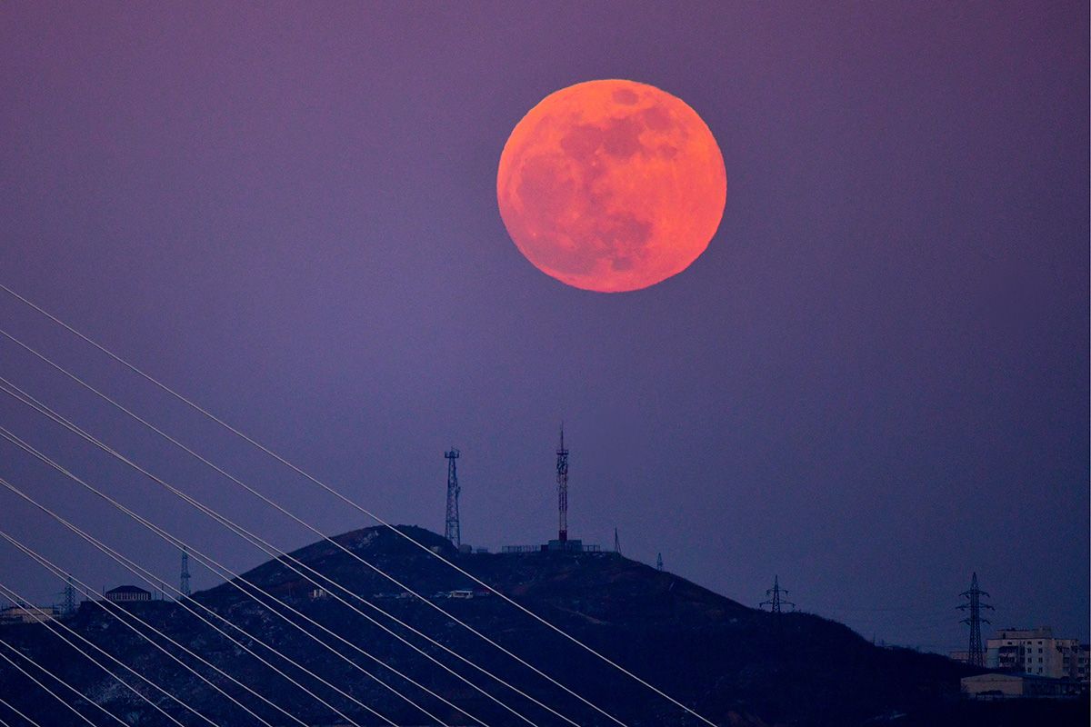 In Photos: The Rare Super Blue Blood Moon Lunar Eclipse of 2018: Page 2 ...