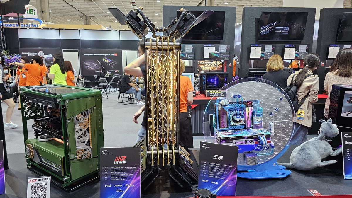 Coolest Case Mods of Computex 2023: Alien Facehuggers, Motorcycles and More | Tom's Hardware