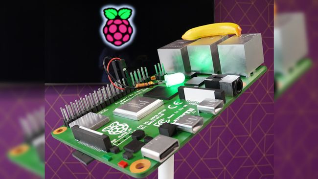 Giant Raspberry Pi 4 Blinks Giant 3D-Printed LED | Tom's Hardware