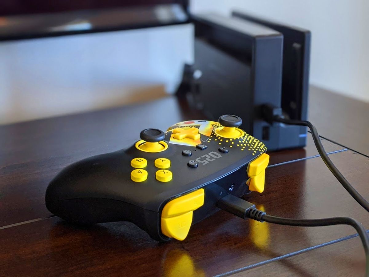 PowerA Pikachu 025 Wireless controller and case: Perfect Pokémon ...