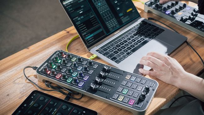 Allen & Heath's Xone:K3 brings RGB backlighting, improved hardware and ...