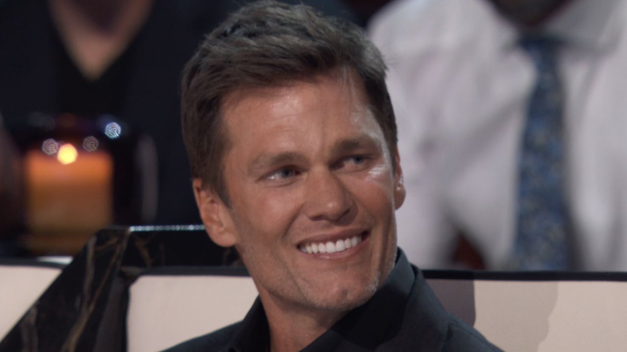 Netflix's Roast Of Tom Brady's Most Hilarious And Harsh Highlights ...