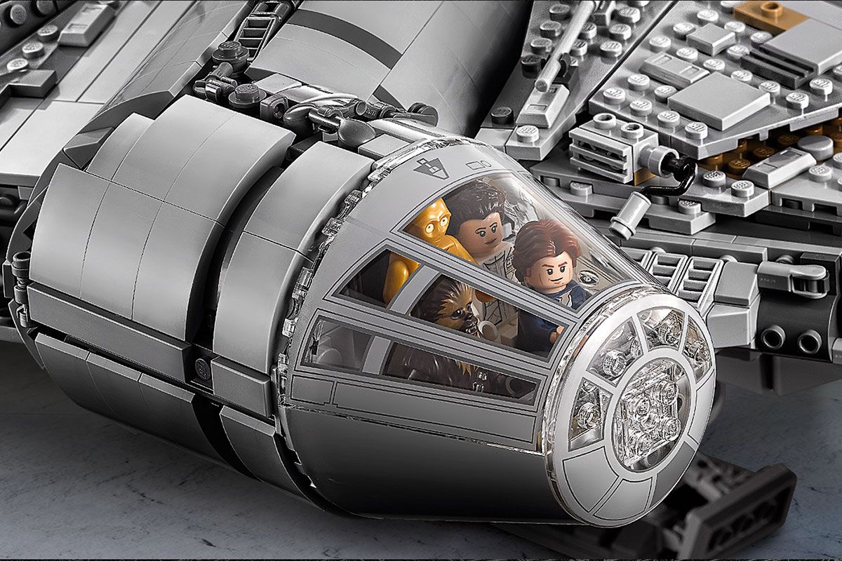 Lego's Biggest Set Ever! The UCS Millennium Falcon in Photos: Page 3 ...