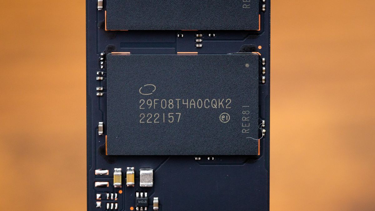 Solidigm P41 Plus SSD Review: Born in the Purple (Updated) | Tom's Hardware