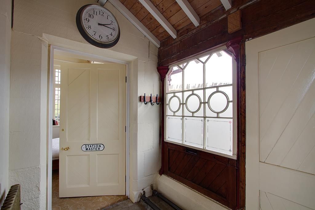 The romantic joys of living in a windswept hilltop home: history ...